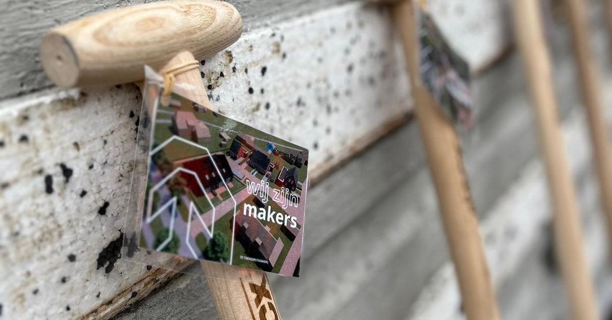 OFFICIËLE HANDELING | 'Dorps Wonen' in Aalden | Koenen Bouw Emmen